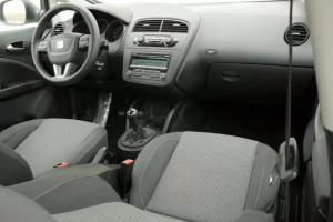 SEAT Altea 2012 in Riga, with an engine capacity of 1.60 L and mileage of 193 thousand km for 4600 €, photo 15 on AUTOMOTO.COM.LV