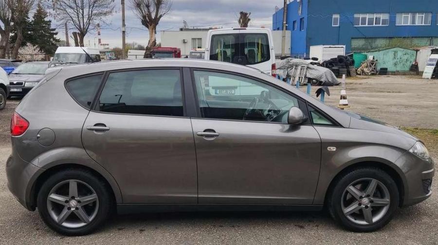 SEAT Altea 2014 Klaipėda, ar dzinēja tilpumu 1.60 L un nobraukumu 198 tūkst. km par 5100 €, foto 3 vietnē AUTOMOTO.COM.LV