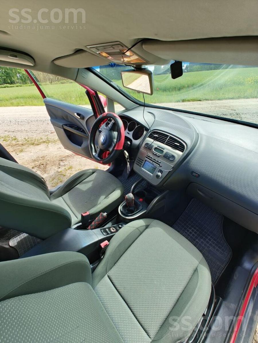 Sarkans SEAT Altea 2004 Dobele, ar dzinēja tilpumu 1.90 L un nobraukumu 297 tūkst. km par 1700 €, foto 5 vietnē AUTOMOTO.COM.LV