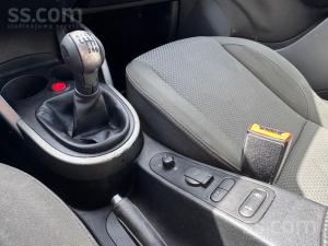 Sarkans SEAT Altea 2004 Daugavpils, ar dzinēja tilpumu 2.00 L un nobraukumu 311 tūkst. km par 1500 €, foto 11 vietnē AUTOMOTO.COM.LV