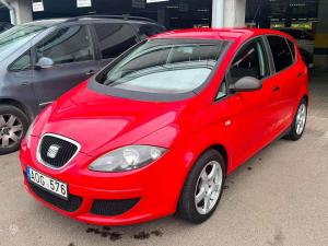 Red SEAT Altea 2005 in Vilnius, with an engine capacity of 1.60 L and mileage of 266 thousand km for 1500 €, photo  on AUTOMOTO.COM.LV