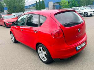 Red SEAT Altea 2005 in Vilnius, with an engine capacity of 1.60 L and mileage of 266 thousand km for 1500 €, photo 6 on AUTOMOTO.COM.LV