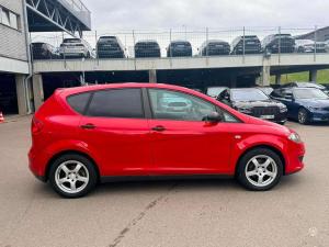 Red SEAT Altea 2005 in Vilnius, with an engine capacity of 1.60 L and mileage of 266 thousand km for 1500 €, photo 9 on AUTOMOTO.COM.LV