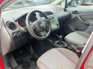 Red SEAT Altea 2005 in Vilnius, with an engine capacity of 1.60 L and mileage of 266 thousand km for 1500 €, photo 14 on AUTOMOTO.COM.LV
