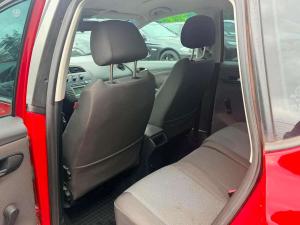 Red SEAT Altea 2005 in Vilnius, with an engine capacity of 1.60 L and mileage of 266 thousand km for 1500 €, photo 15 on AUTOMOTO.COM.LV