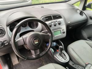Sarkans SEAT Altea 2006 Tallina, ar dzinēja tilpumu 2.00 L un nobraukumu 250 tūkst. km par 900 €, foto 8 vietnē AUTOMOTO.COM.LV