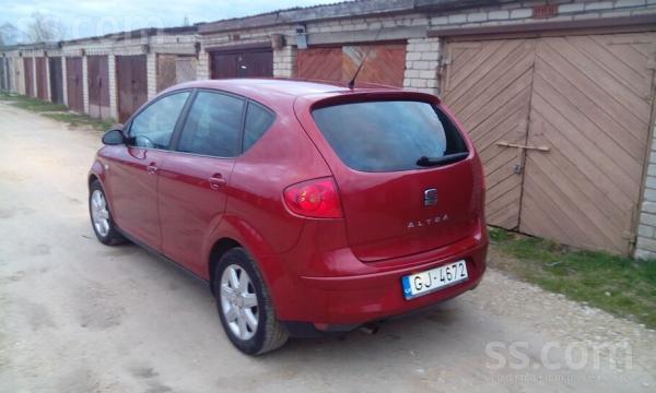 Sarkans SEAT Altea 2007 Aizkraukle, ar dzinēja tilpumu 1.60 L un nobraukumu 195 tūkst. km par 2500 €, foto 2 vietnē AUTOMOTO.COM.LV