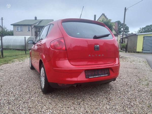 Sarkans SEAT Altea 2008 Rokiškis, ar dzinēja tilpumu 1.60 L un nobraukumu 176 tūkst. km par 2400 €, foto 8 vietnē AUTOMOTO.COM.LV
