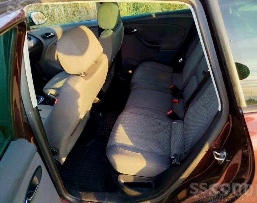 Sarkans SEAT Altea 2006 Cēsis, ar dzinēja tilpumu 2.00 L un nobraukumu 490 tūkst. km par 2100 €, foto 21 vietnē AUTOMOTO.COM.LV