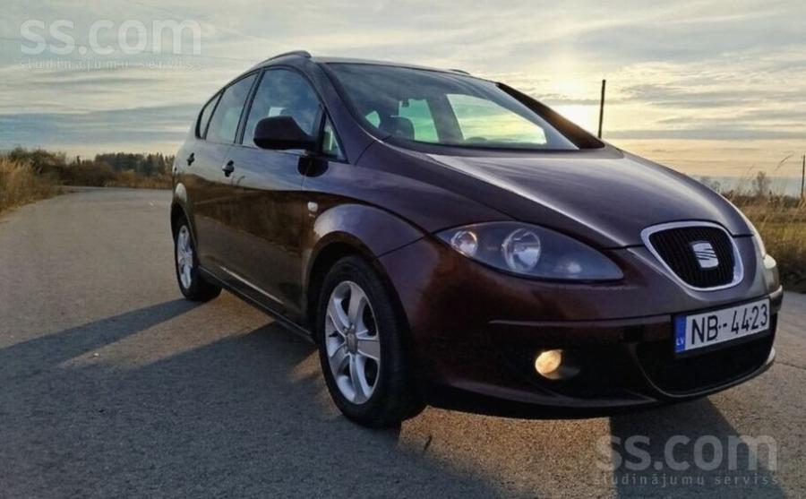 Sarkans SEAT Altea 2006 Cēsis, ar dzinēja tilpumu 2.00 L un nobraukumu 490 tūkst. km par 2100 €, foto 23 vietnē AUTOMOTO.COM.LV