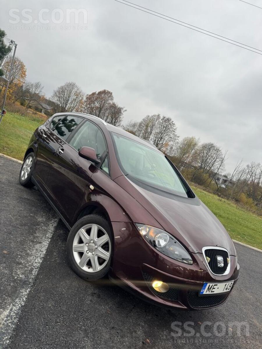 Sarkans SEAT Altea 2006 Rīga, ar dzinēja tilpumu 2.00 L un nobraukumu 345 tūkst. km par 4295 €, foto 1 vietnē AUTOMOTO.COM.LV