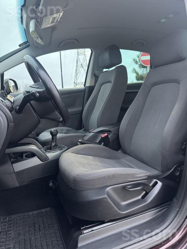 Sarkans SEAT Altea 2006 Rīga, ar dzinēja tilpumu 2.00 L un nobraukumu 345 tūkst. km par 4295 €, foto 6 vietnē AUTOMOTO.COM.LV