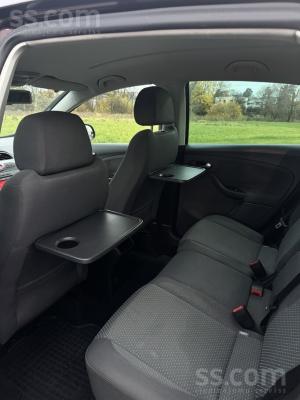Sarkans SEAT Altea 2006 Rīga, ar dzinēja tilpumu 2.00 L un nobraukumu 345 tūkst. km par 4295 €, foto 8 vietnē AUTOMOTO.COM.LV