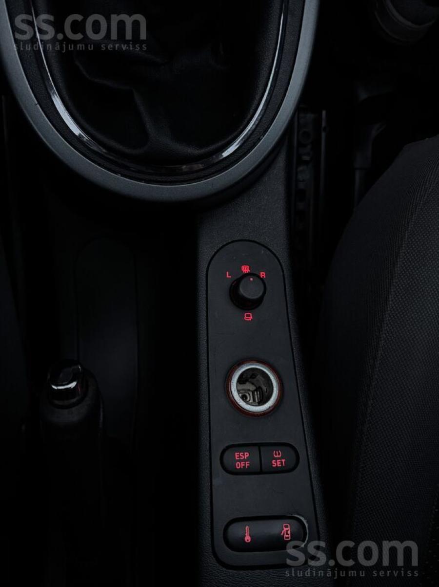 Sarkans SEAT Altea 2006 Rīga, ar dzinēja tilpumu 2.00 L un nobraukumu 345 tūkst. km par 4295 €, foto 14 vietnē AUTOMOTO.COM.LV