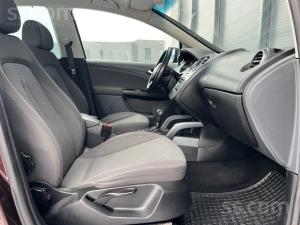 Red SEAT Altea 2007 in Riga, with an engine capacity of 2.00 L and mileage of 0 thousand km for 3900 €, photo 9 on AUTOMOTO.COM.LV