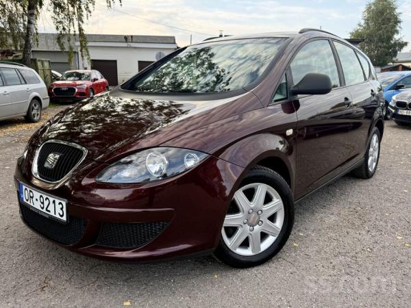 SEAT Altea 2007 Rīga vietnē Sarkans SEAT Altea 2007 Rīga, ar dzinēja tilpumu 1.90 L un nobraukumu 0 tūkst. km par 2650 €, foto 1 vietnē AUTOMOTO.COM.LV