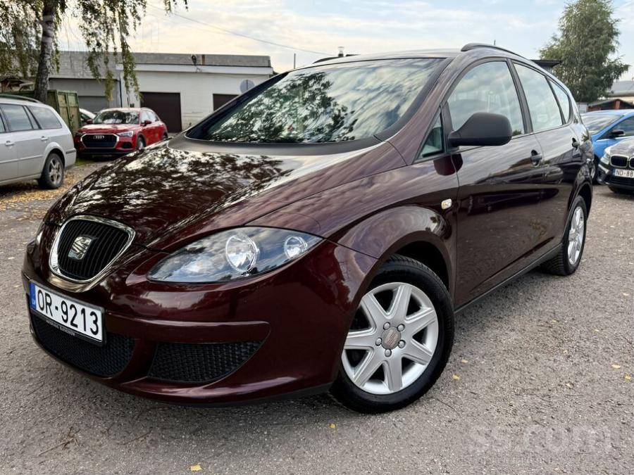 Red SEAT Altea 2007 in Riga, with an engine capacity of 1.90 L and mileage of 0 thousand km for 2650 €, photo 1 on AUTOMOTO.COM.LV