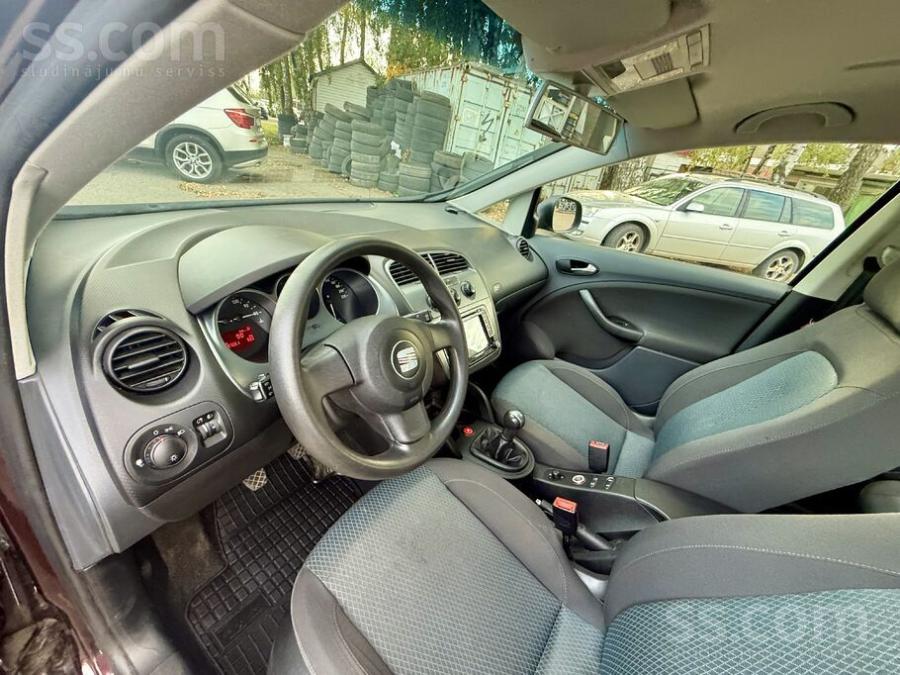 Red SEAT Altea 2007 in Riga, with an engine capacity of 1.90 L and mileage of 0 thousand km for 2650 €, photo 11 on AUTOMOTO.COM.LV