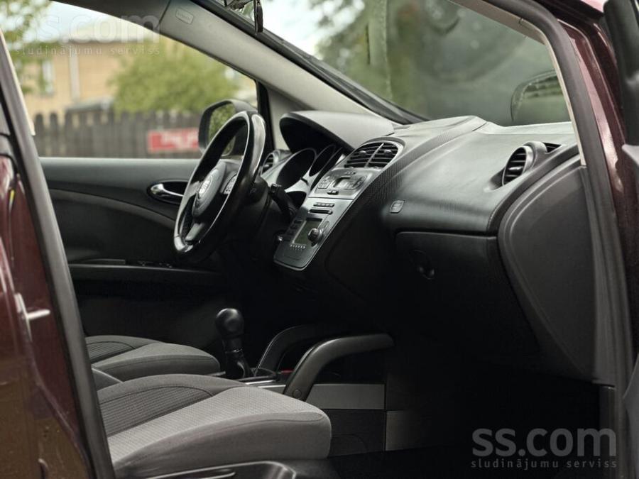 Sarkans SEAT Altea 2007 Jelgava, ar dzinēja tilpumu 1.60 L un nobraukumu 0 tūkst. km par 1850 €, foto 10 vietnē AUTOMOTO.COM.LV