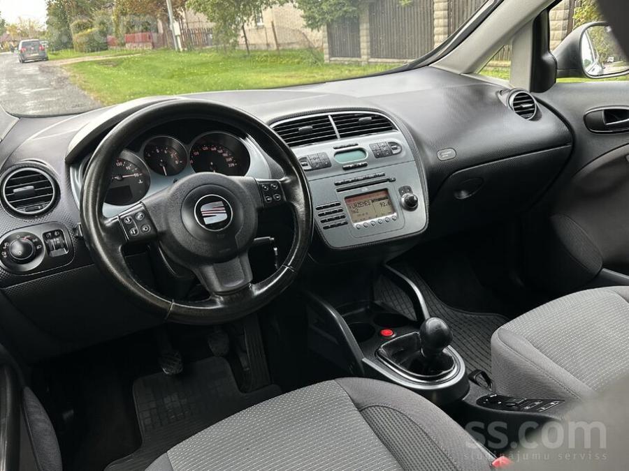 Sarkans SEAT Altea 2007 Jelgava, ar dzinēja tilpumu 1.60 L un nobraukumu 0 tūkst. km par 1850 €, foto 15 vietnē AUTOMOTO.COM.LV