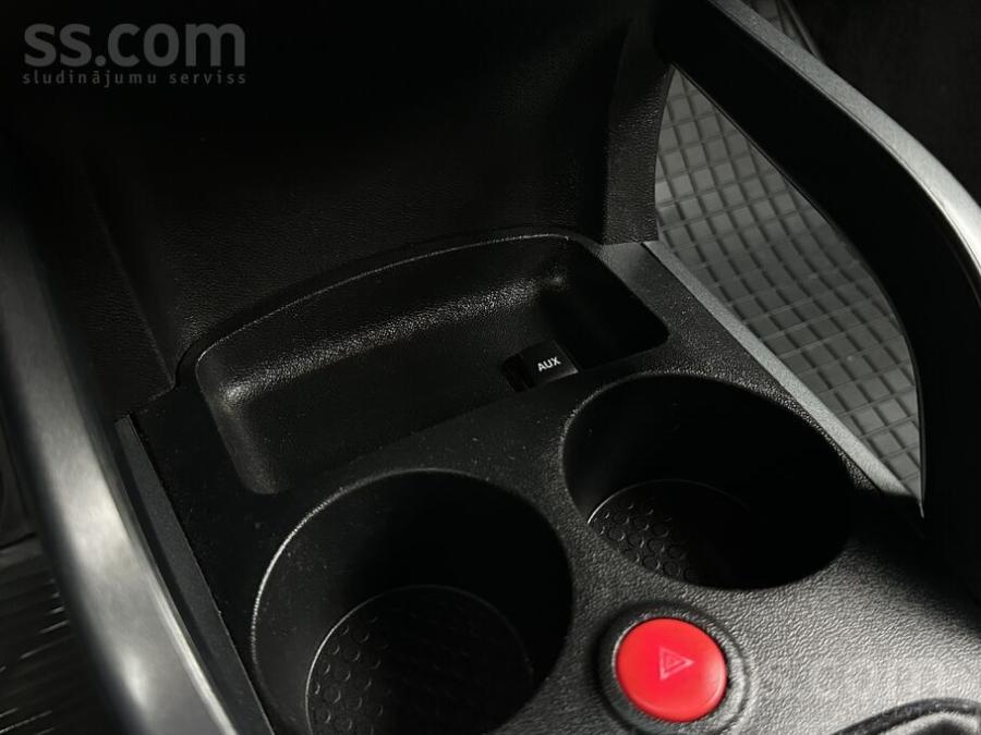 Sarkans SEAT Altea 2007 Jelgava, ar dzinēja tilpumu 1.60 L un nobraukumu 0 tūkst. km par 1850 €, foto 20 vietnē AUTOMOTO.COM.LV