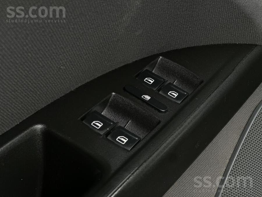Sarkans SEAT Altea 2007 Jelgava, ar dzinēja tilpumu 1.60 L un nobraukumu 0 tūkst. km par 1850 €, foto 22 vietnē AUTOMOTO.COM.LV
