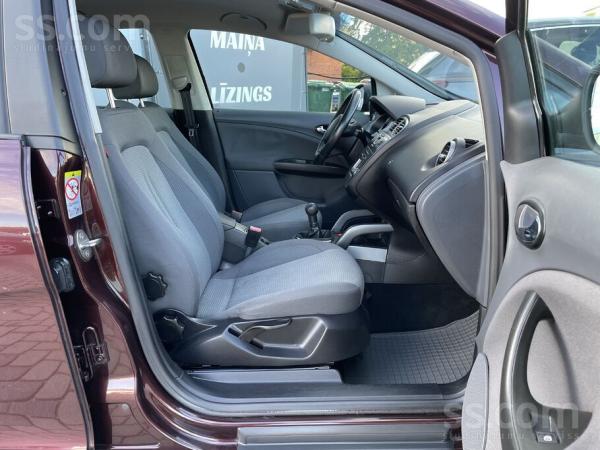 SEAT Altea 2007 Talsi vietnē Sarkans SEAT Altea 2007 Talsi, ar dzinēja tilpumu 1.60 L un nobraukumu 221 tūkst. km par 3700 €, foto 10 vietnē AUTOMOTO.COM.LV