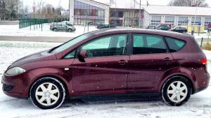 Красный Сеат Алтеа 2008 в Цесис, объемом двигателя 2.00 л и пробегом 379 тыс. км за 1950 €, фото 9 на AUTOMOTO.COM.LV
