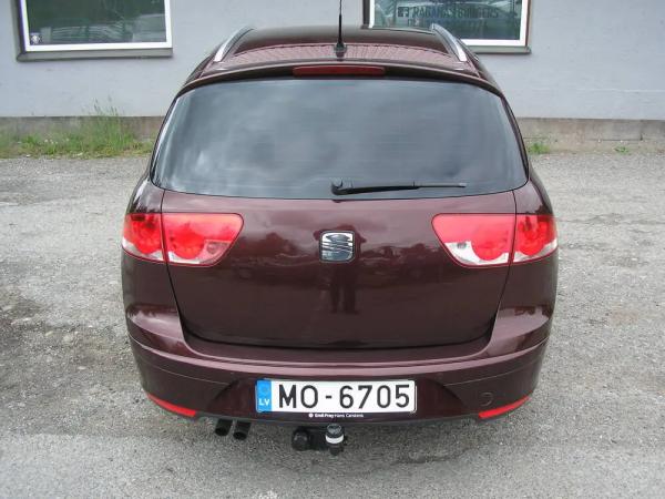 Sarkans SEAT Altea 2010 Sigulda, ar dzinēja tilpumu 2.00 L un nobraukumu 300 tūkst. km par 4350 €, foto 6 vietnē AUTOMOTO.COM.LV