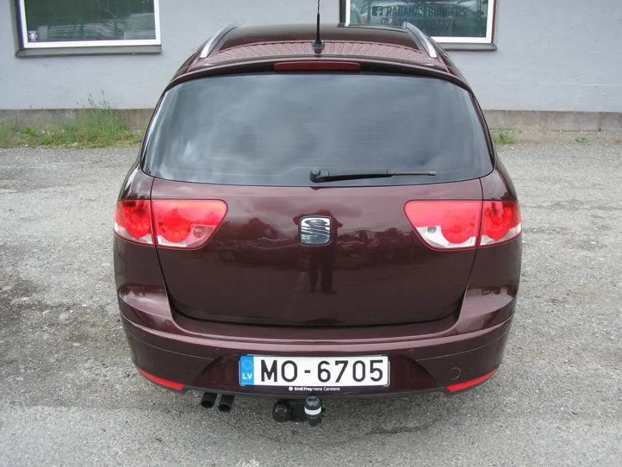 Sarkans SEAT Altea 2010 Sigulda, ar dzinēja tilpumu 2.00 L un nobraukumu 300 tūkst. km par 4350 €, foto 7 vietnē AUTOMOTO.COM.LV