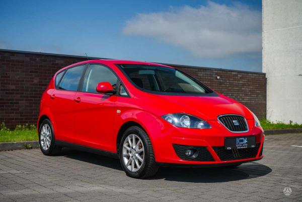 Sarkans SEAT Altea 2012 Marijampole, ar dzinēja tilpumu 1.80 L un nobraukumu 196 tūkst. km par 5350 €, foto 1 vietnē AUTOMOTO.COM.LV