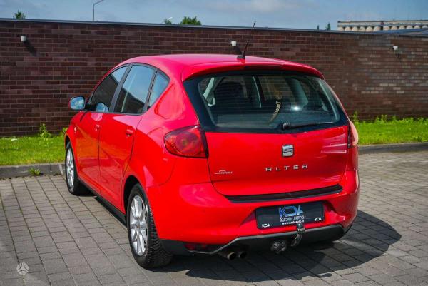 Sarkans SEAT Altea 2012 Marijampole, ar dzinēja tilpumu 1.80 L un nobraukumu 196 tūkst. km par 5350 €, foto 8 vietnē AUTOMOTO.COM.LV