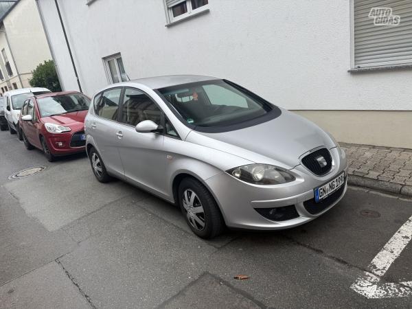 SEAT Altea 2005 in Siauliai, with an engine capacity of 1.60 L and mileage of 196 thousand km for 1600 €, photo 1 on AUTOMOTO.COM.LV