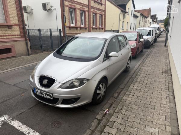 SEAT Altea 2005 in Siauliai, with an engine capacity of 1.60 L and mileage of 196 thousand km for 1600 €, photo 3 on AUTOMOTO.COM.LV