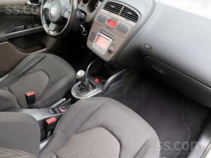 Balts SEAT Altea 2008 Rīga, ar dzinēja tilpumu 2.00 L un nobraukumu 248 tūkst. km par 4800 €, foto 14 vietnē AUTOMOTO.COM.LV