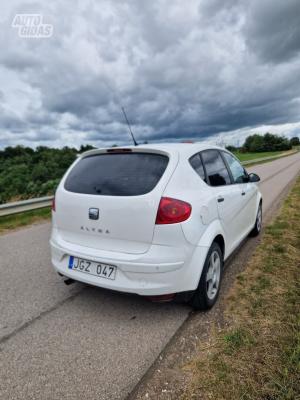 Balts SEAT Altea 2005 Kauņa, ar dzinēja tilpumu 1.90 L un nobraukumu 399 tūkst. km par 1000 €, foto 5 vietnē AUTOMOTO.COM.LV