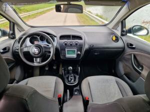 Balts SEAT Altea 2005 Kauņa, ar dzinēja tilpumu 1.90 L un nobraukumu 399 tūkst. km par 1000 €, foto 8 vietnē AUTOMOTO.COM.LV