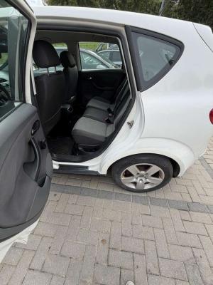 Белый Сеат Алтеа 2005 в Тельшяй, объемом двигателя 1.90 л и пробегом 305 тыс. км за 750 €, фото 8 на AUTOMOTO.COM.LV