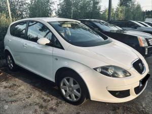 Белый Сеат Алтеа 2008 в Висагинас, объемом двигателя 1.90 л и пробегом 280 тыс. км за 1800 €, фото 3 на AUTOMOTO.COM.LV