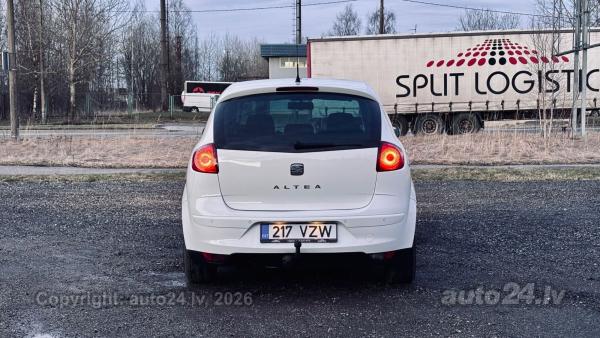 White SEAT Altea 2009 in Tallinn, with an engine capacity of 1.40 L and mileage of 229 thousand km for 2999 €, photo 5 on AUTOMOTO.COM.LV