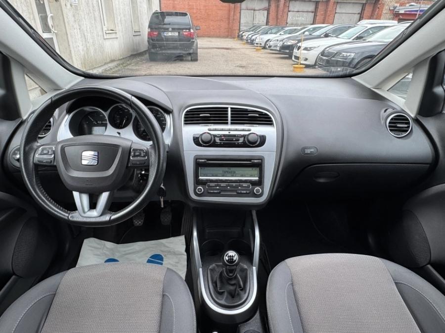 White SEAT Altea 2011 in Riga, with an engine capacity of 1.20 L and mileage of 155 thousand km for 4900 €, photo 10 on AUTOMOTO.COM.LV