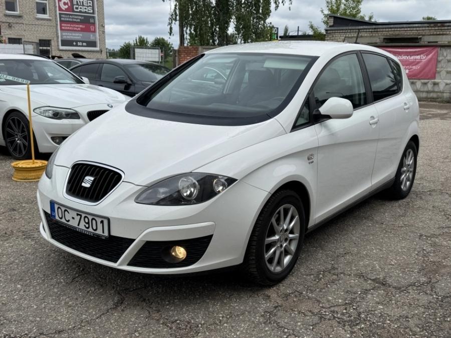 White SEAT Altea 2011 in Riga, with an engine capacity of 1.20 L and mileage of 155 thousand km for 4900 €, photo 13 on AUTOMOTO.COM.LV