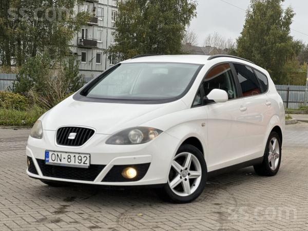 White SEAT Altea 2012 in Jekabpils, with an engine capacity of 1.60 L and mileage of 246 thousand km for 4500 €, photo 1 on AUTOMOTO.COM.LV