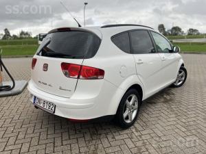 Balts SEAT Altea 2012 Jēkabpils, ar dzinēja tilpumu 1.60 L un nobraukumu 246 tūkst. km par 4500 €, foto 3 vietnē AUTOMOTO.COM.LV