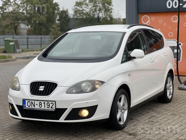 White SEAT Altea 2012 in Jekabpils, with an engine capacity of 1.60 L and mileage of 246 thousand km for 4500 €, photo 4 on AUTOMOTO.COM.LV