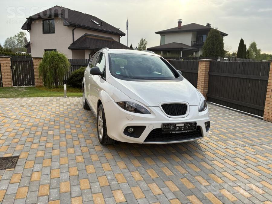 White SEAT Altea 2007 in Riga, with an engine capacity of 2.00 L and mileage of 0 thousand km for 4500 €, photo 3 on AUTOMOTO.COM.LV