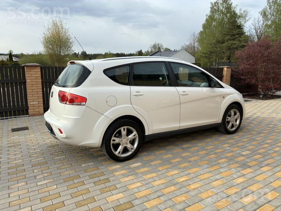White SEAT Altea 2007 in Riga, with an engine capacity of 2.00 L and mileage of 0 thousand km for 4500 €, photo 4 on AUTOMOTO.COM.LV