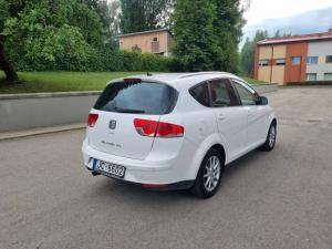 Белый Сеат Алтеа 2012 в Екабпилс, объемом двигателя 1.60 л и пробегом 318 тыс. км за 2800 €, фото 8 на AUTOMOTO.COM.LV