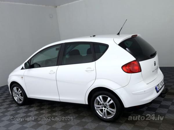 White SEAT Altea 2009 in Tallinn, with an engine capacity of 1.40 L and mileage of 229 thousand km for 1799 €, photo 4 on AUTOMOTO.COM.LV