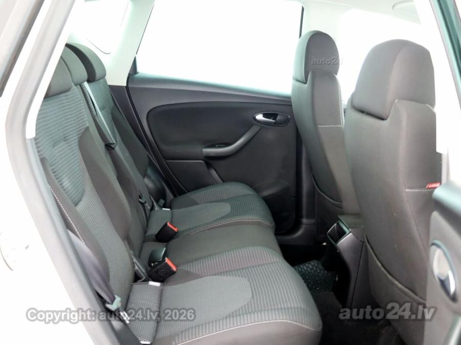 Balts SEAT Altea 2009 Tallina, ar dzinēja tilpumu 1.40 L un nobraukumu 229 tūkst. km par 1799 €, foto 7 vietnē AUTOMOTO.COM.LV